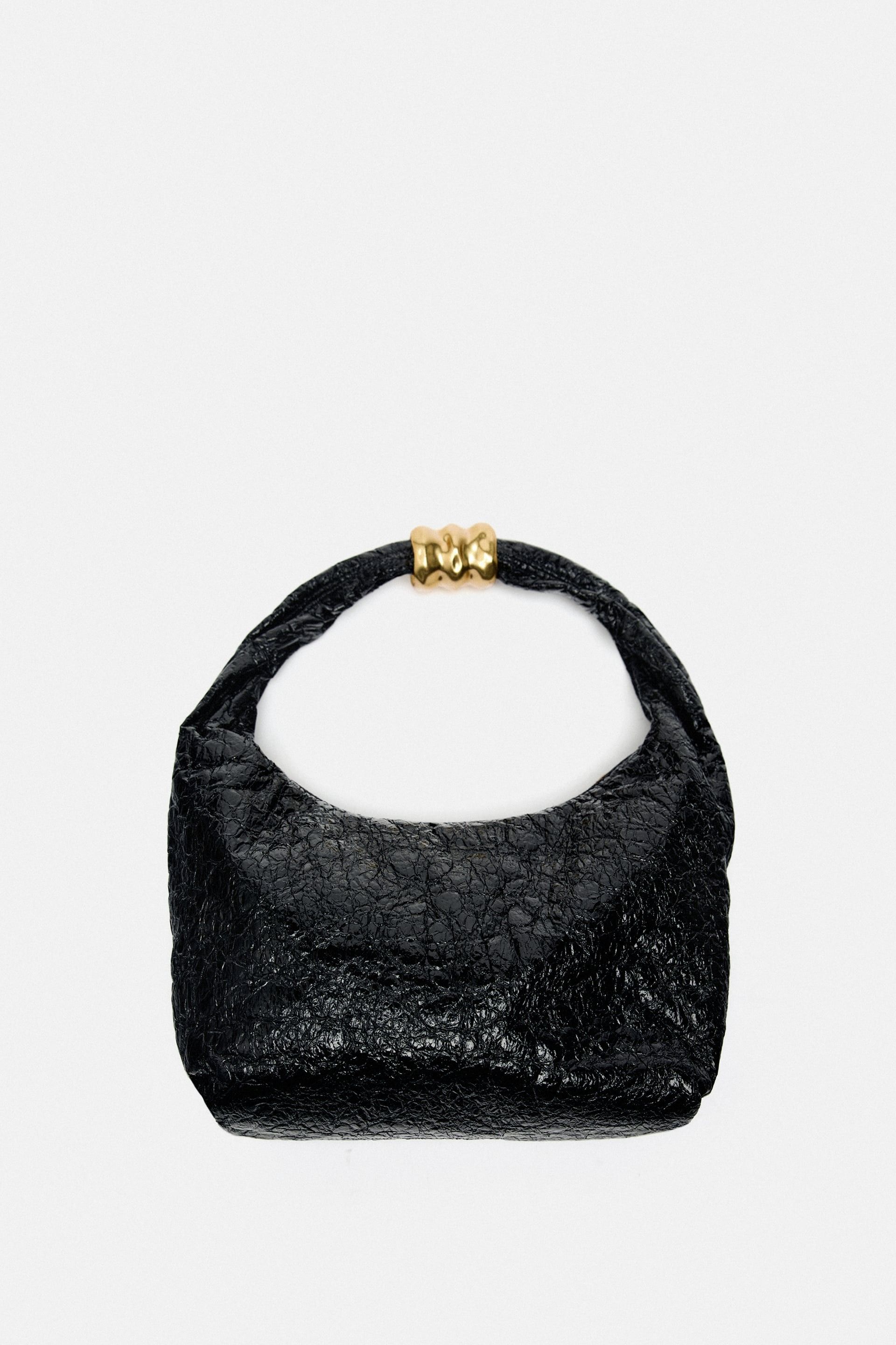 These 7 Handbag Trends Are Already Defining 2024 Fashion | Who What Wear