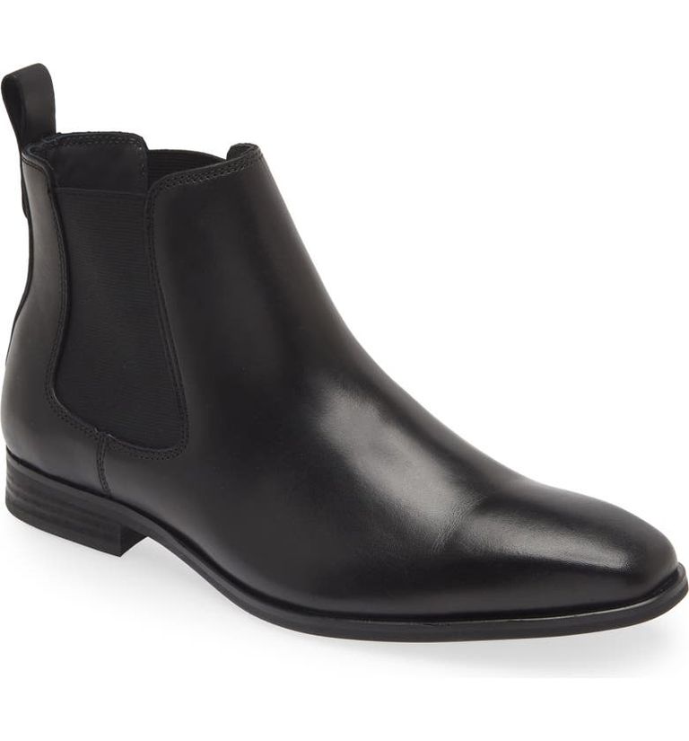 The Three Styles of Boots Needed for Any Capsule Wardrobe | Who What Wear