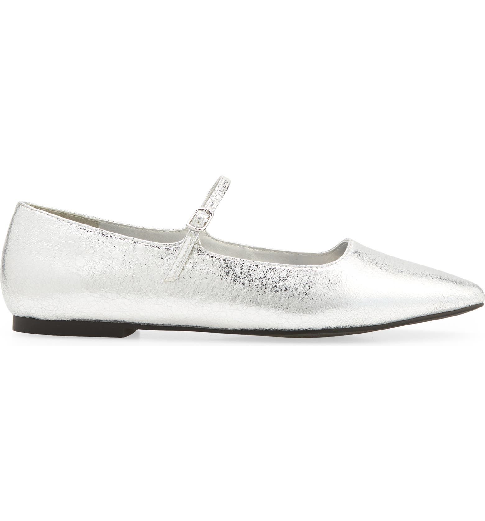 29 Trendy Flat Shoes To Shop At Nordstrom Right Now | Who What Wear