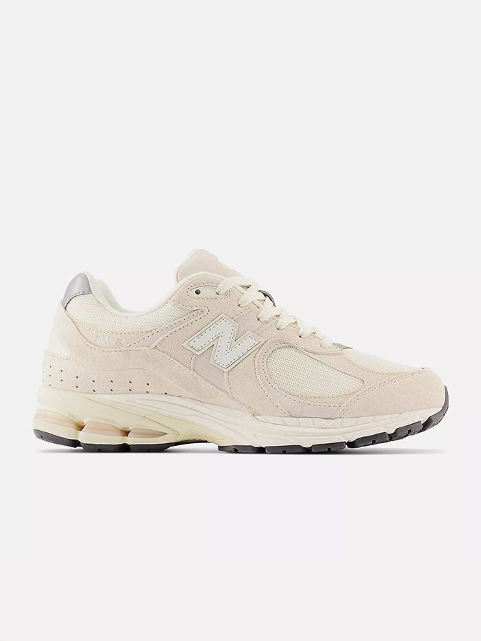 5 Major Sneaker Trends That Will Be Big in 2024 | Who What Wear