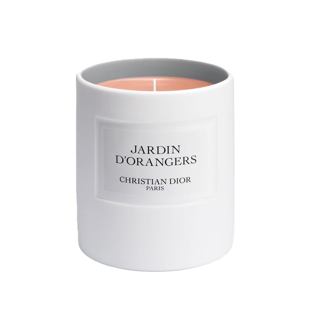 How to Layer Candle Scents to Create a Signature Home Scent | Who What Wear