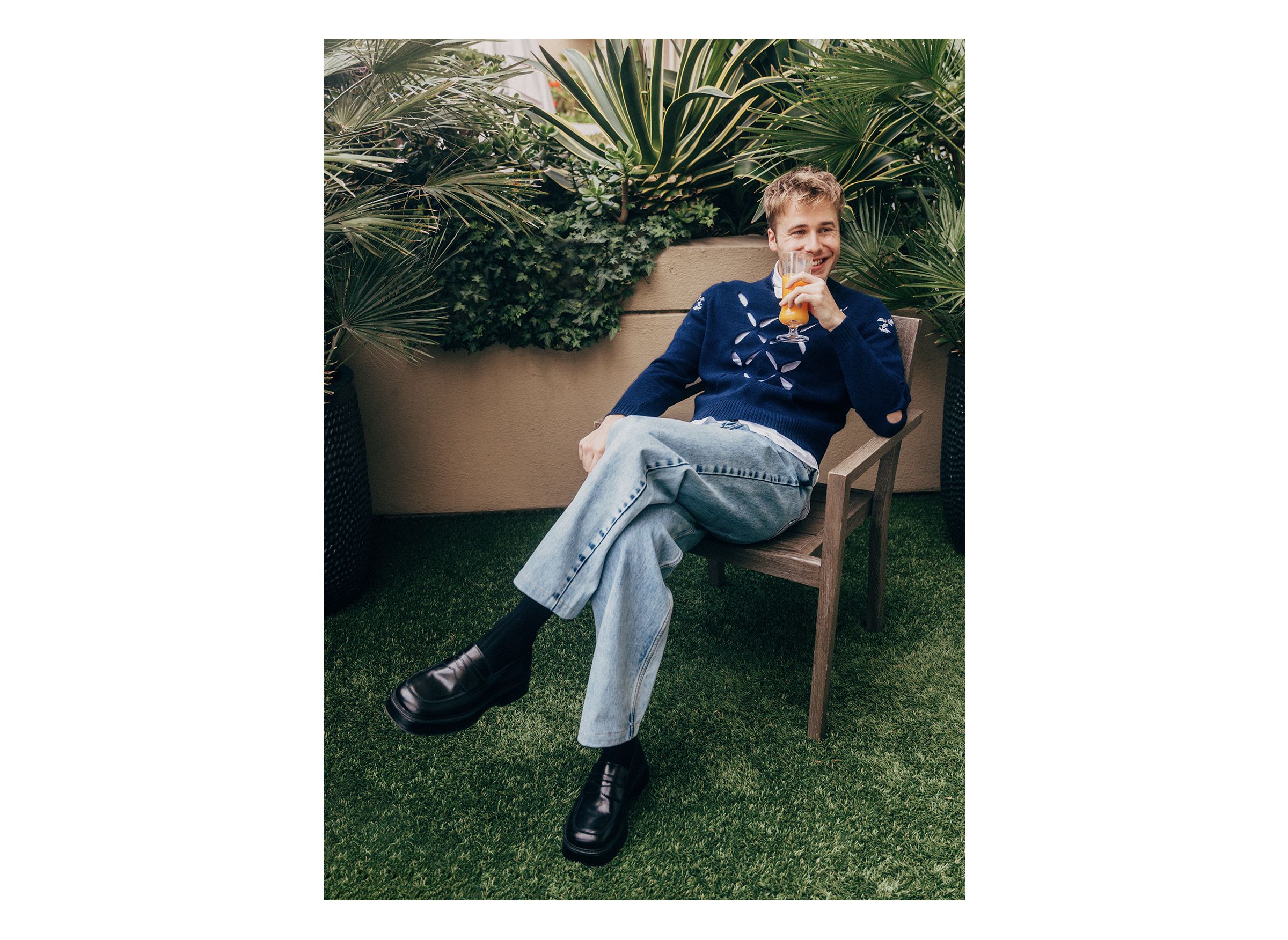 Ed McVey Enters His Leading-Man Era With The Crown | Who What Wear