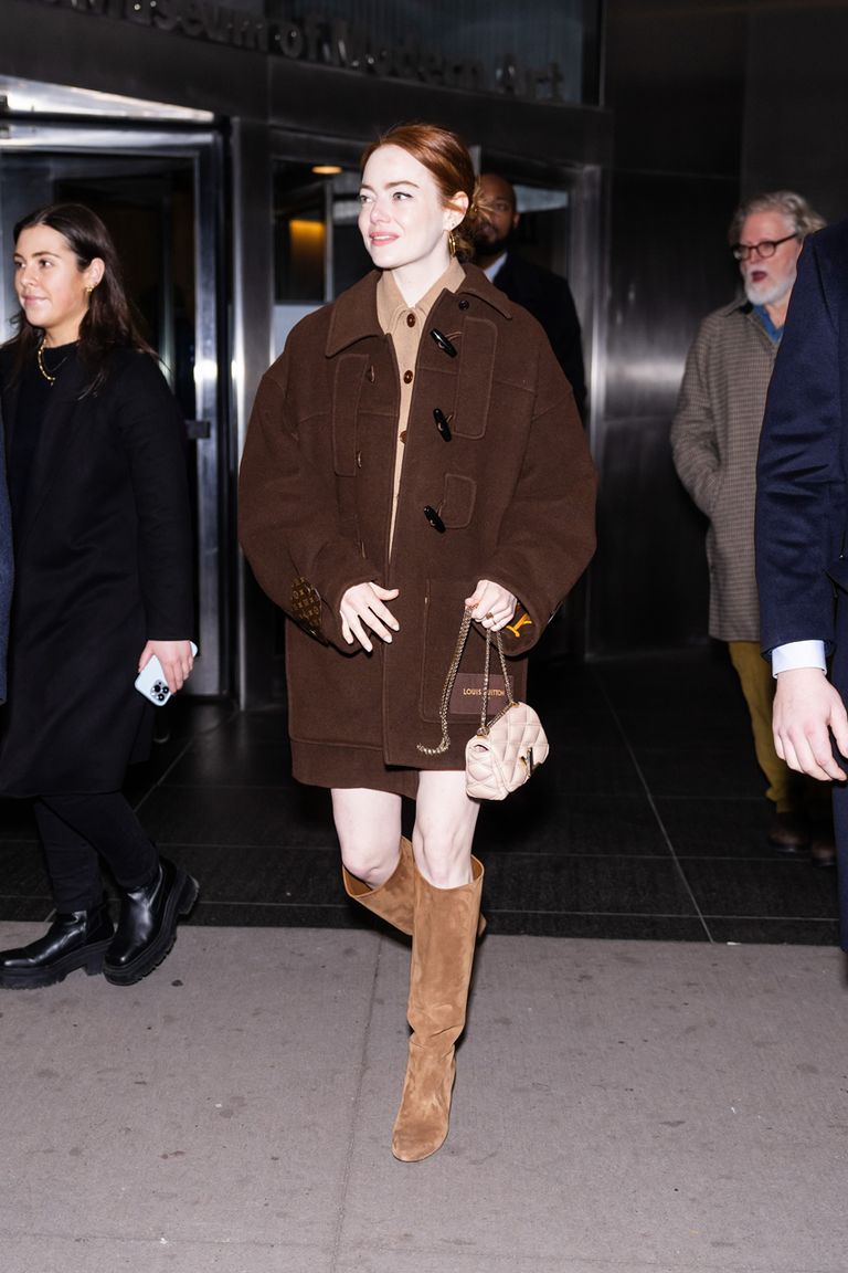 This Is the Most Expensive-Looking Winter Color Trend | Who What Wear