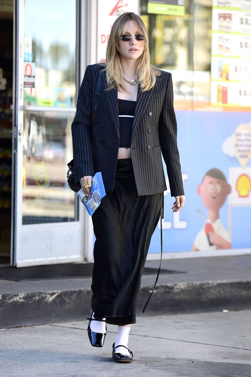 Suki Waterhouse's Affordable Mary Jane Flats Are So Popular | Who What Wear