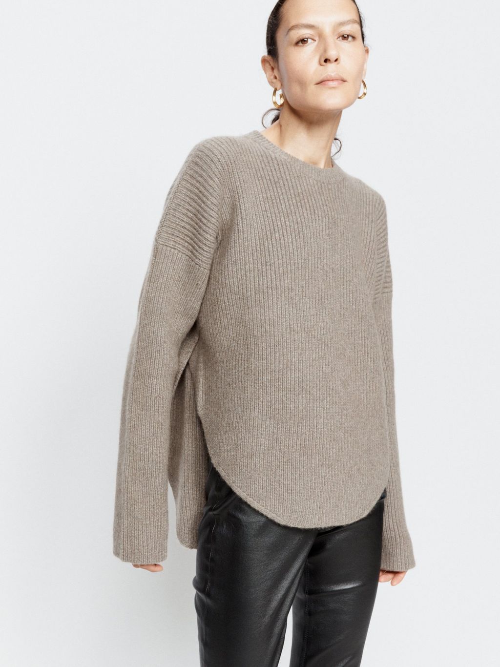 Raey Does the Best Knitwear on the Market—21 Styles I Rate | Who What Wear