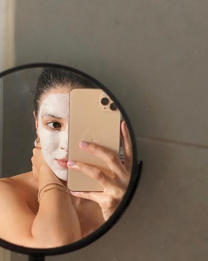 Retinal Vs Retinol (and Tretinoin): What's The Difference? | Who What Wear