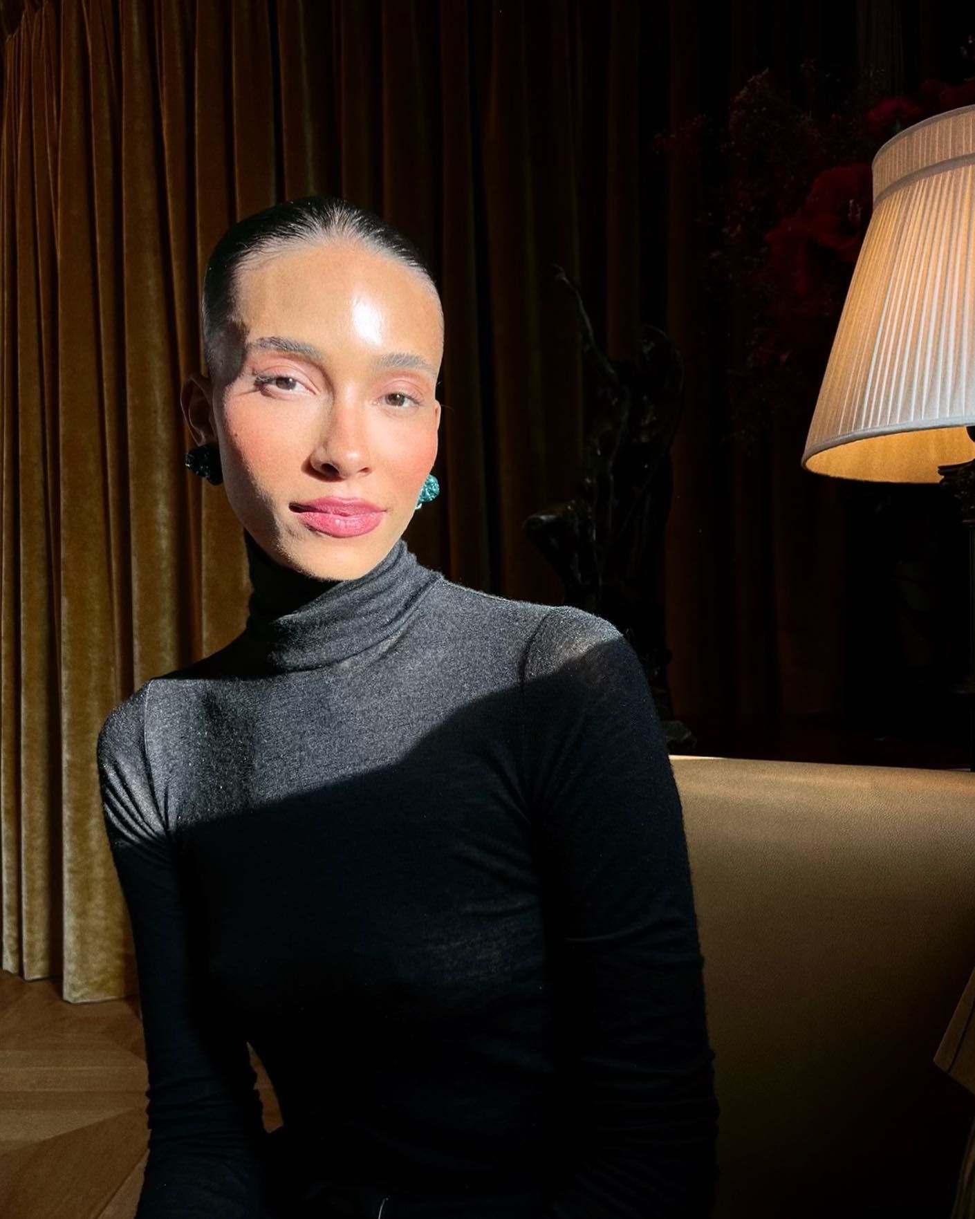 These Hairstyles Suit These Necklines, According to TikTok | Who What Wear