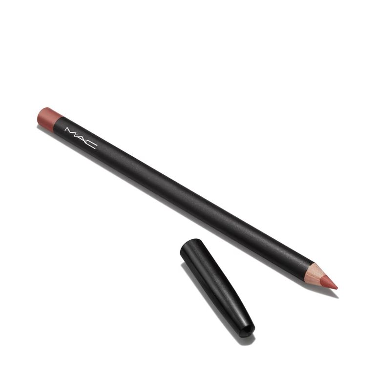 The Exact MAC Lipsticks '90s Pop Culture Icons Used | Who What Wear