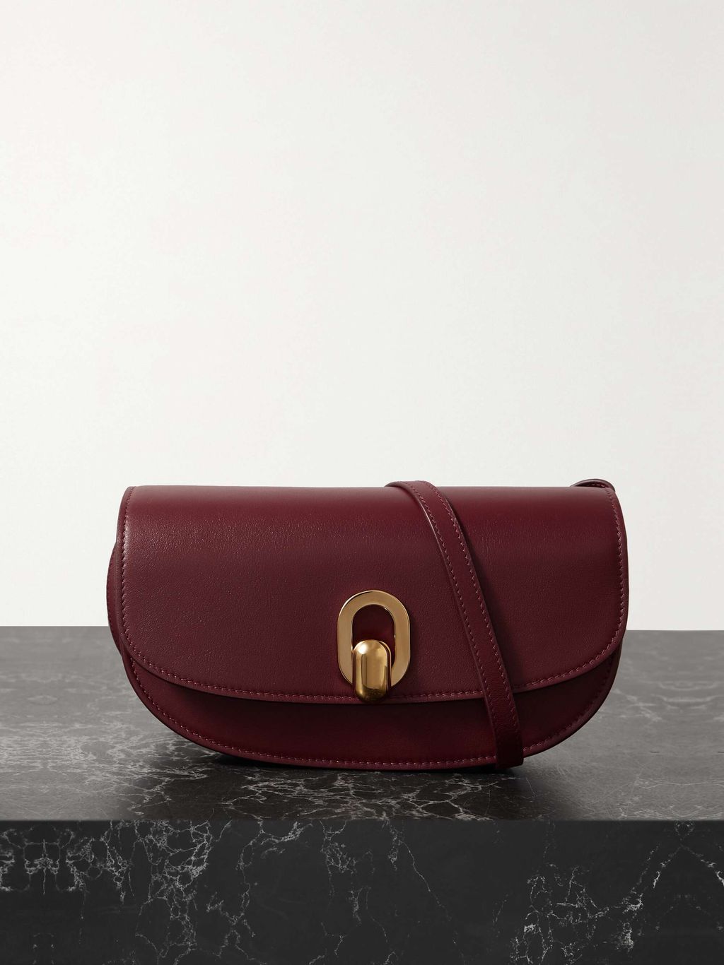 5 Major Handbag Colour Trends Brand New for 2024 | Who What Wear