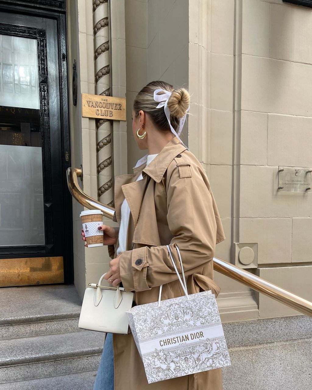 The Bow Fashion Trend Is the Prettiest of the Season | Who What Wear