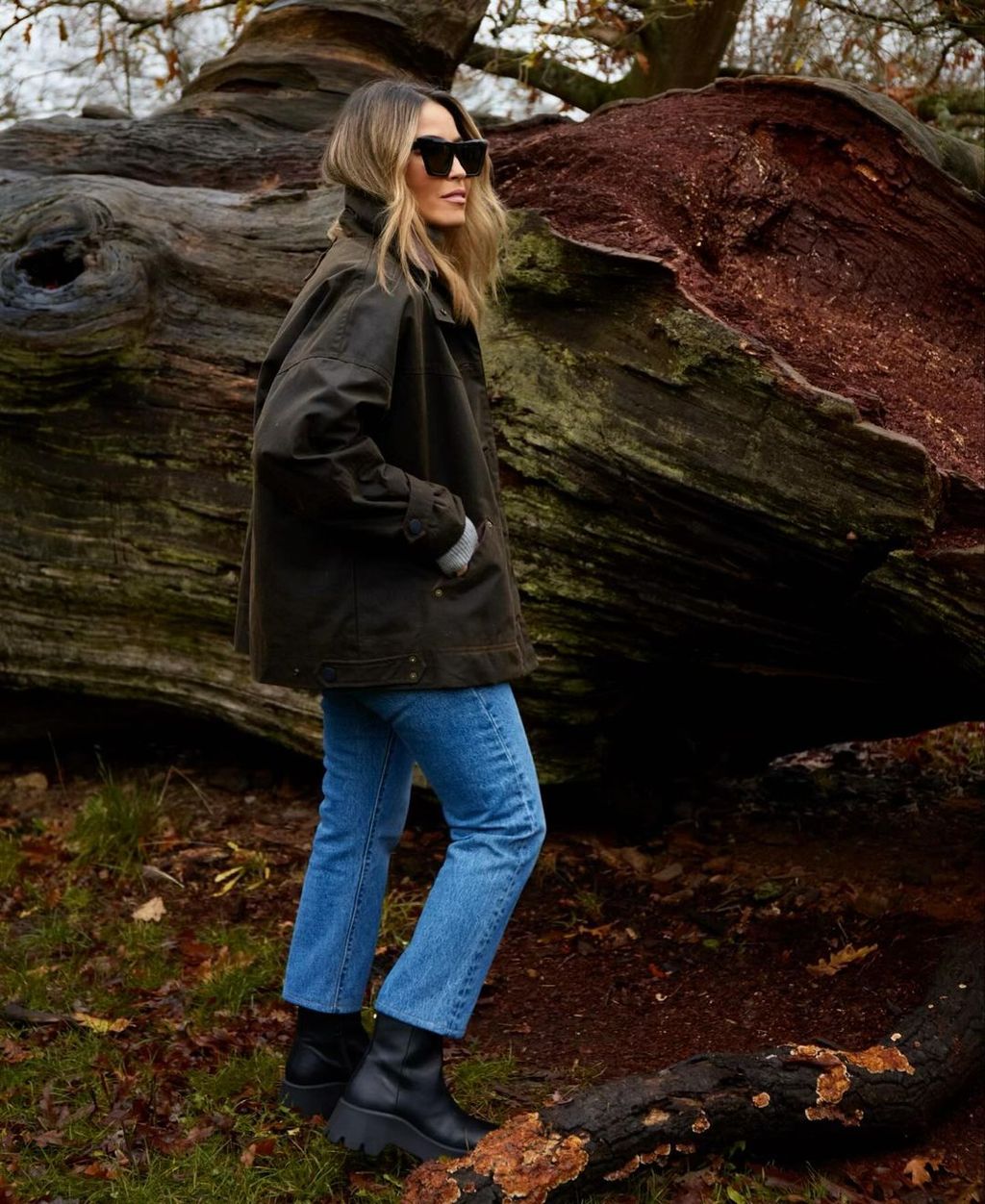 Rachel Stevens Wore a Waxed Jacket on a Cold Winter Walk | Who What Wear
