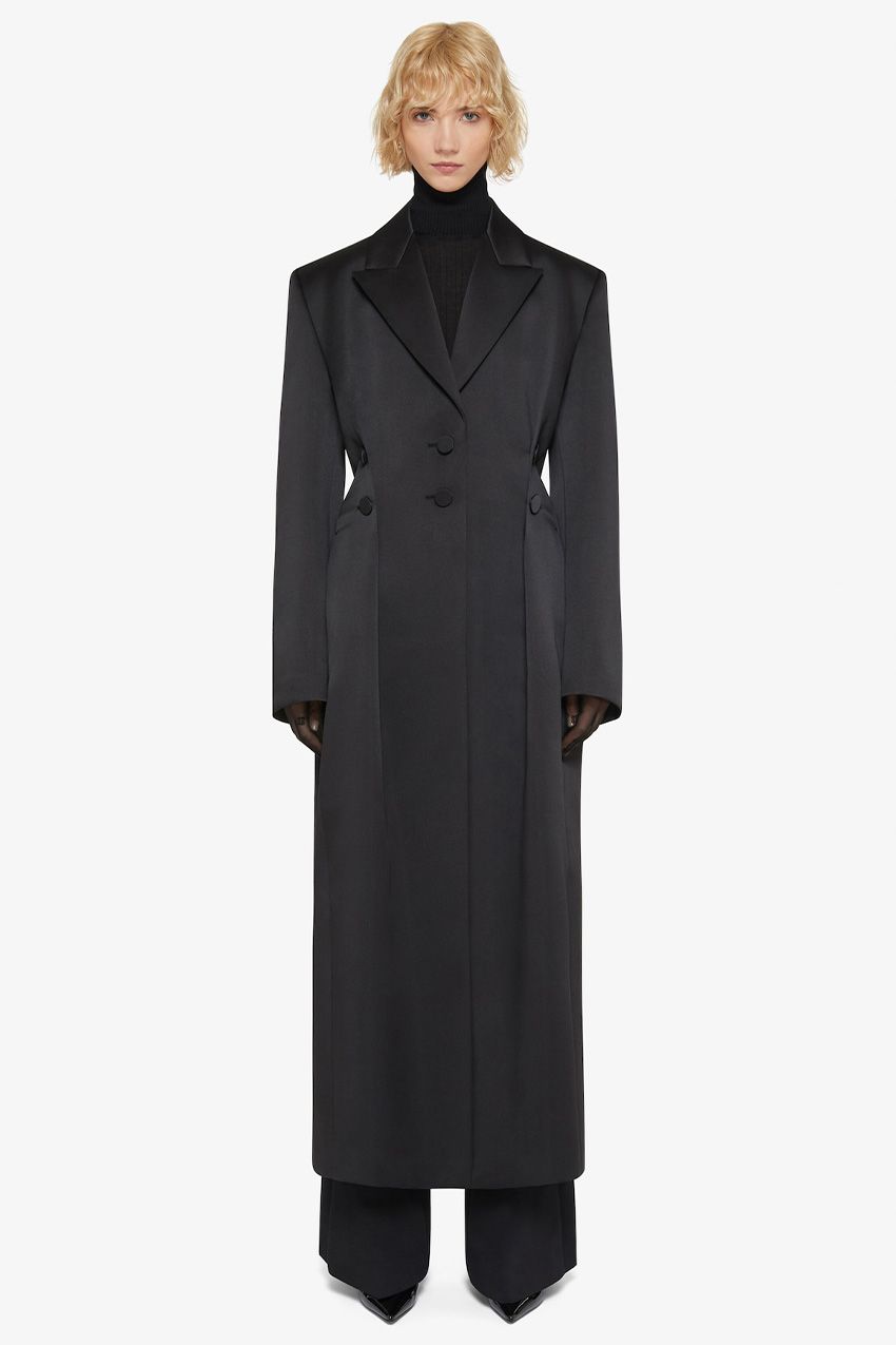 The Luxurious Satin Coat Trend That Will Define 2024 | Who What Wear