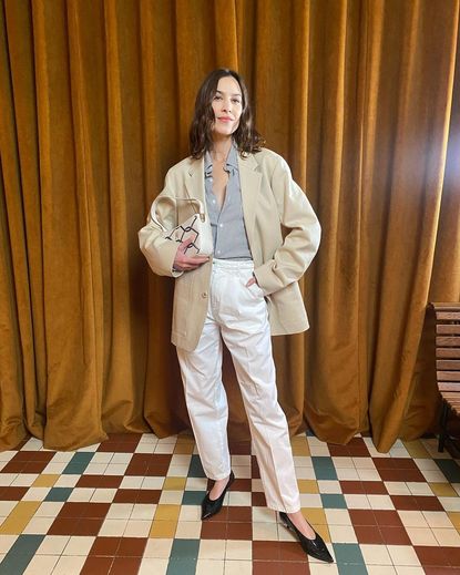 How to Re-Create Alexa Chung's Style With High Street Buys | Who What Wear