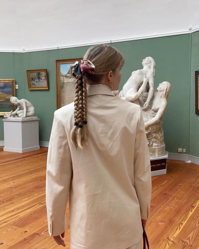 19 Trending Bow Hairstyles to Try Next | Who What Wear