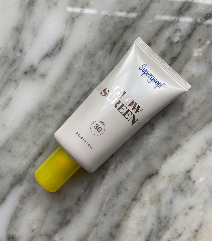 A Beauty Ed's Honest Review of Supergoop Glowscreen SPF 30 | Who What Wear