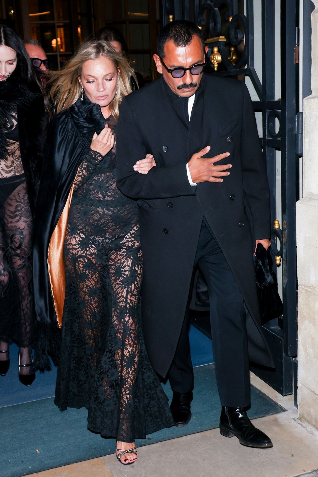 Kate Moss Wore a Sheer Lace Dress to Her 50th Birthday Party | Who What ...