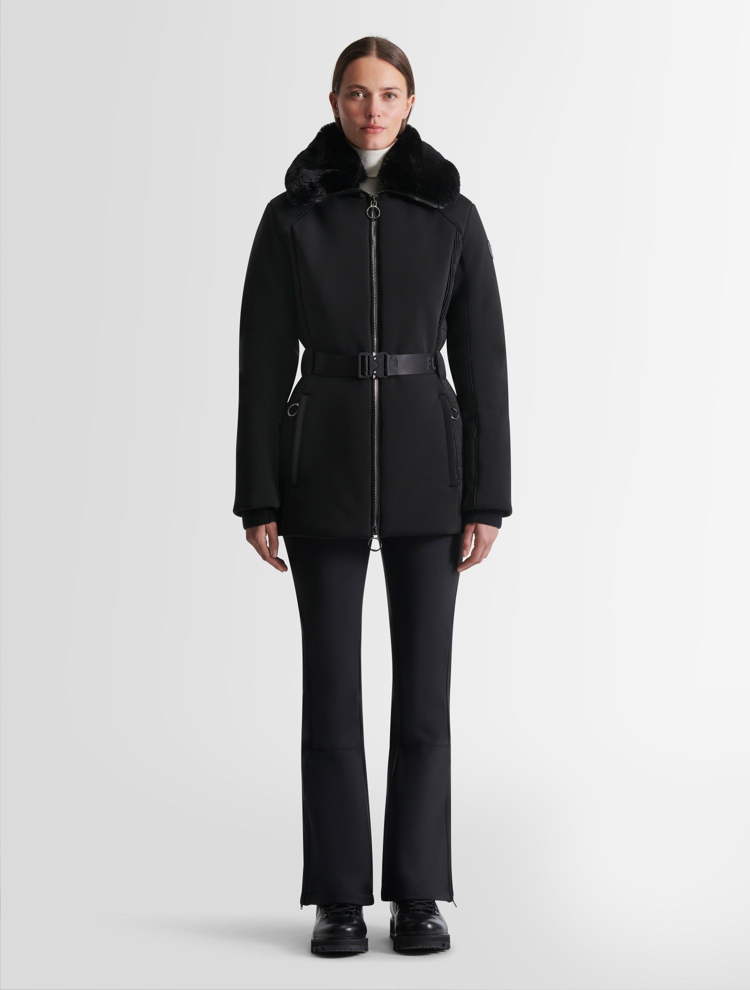 These Are the Outfits I Wore for a 26-Hour Trip to Aspen | Who What Wear