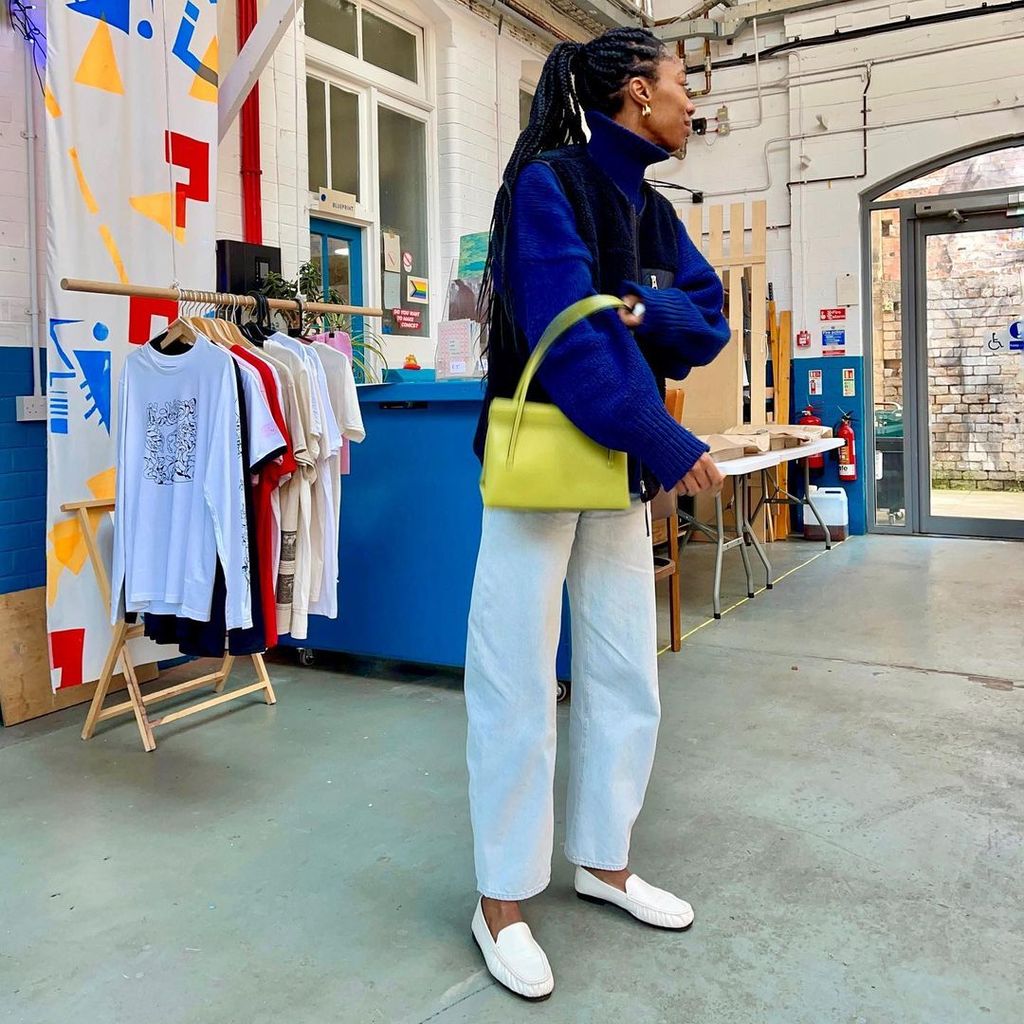 Suddenly, Everyone Is Wearing the Balloon Jeans Trend | Who What Wear