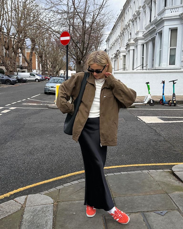 12 Stunning Pairs of Red Sneakers | Who What Wear