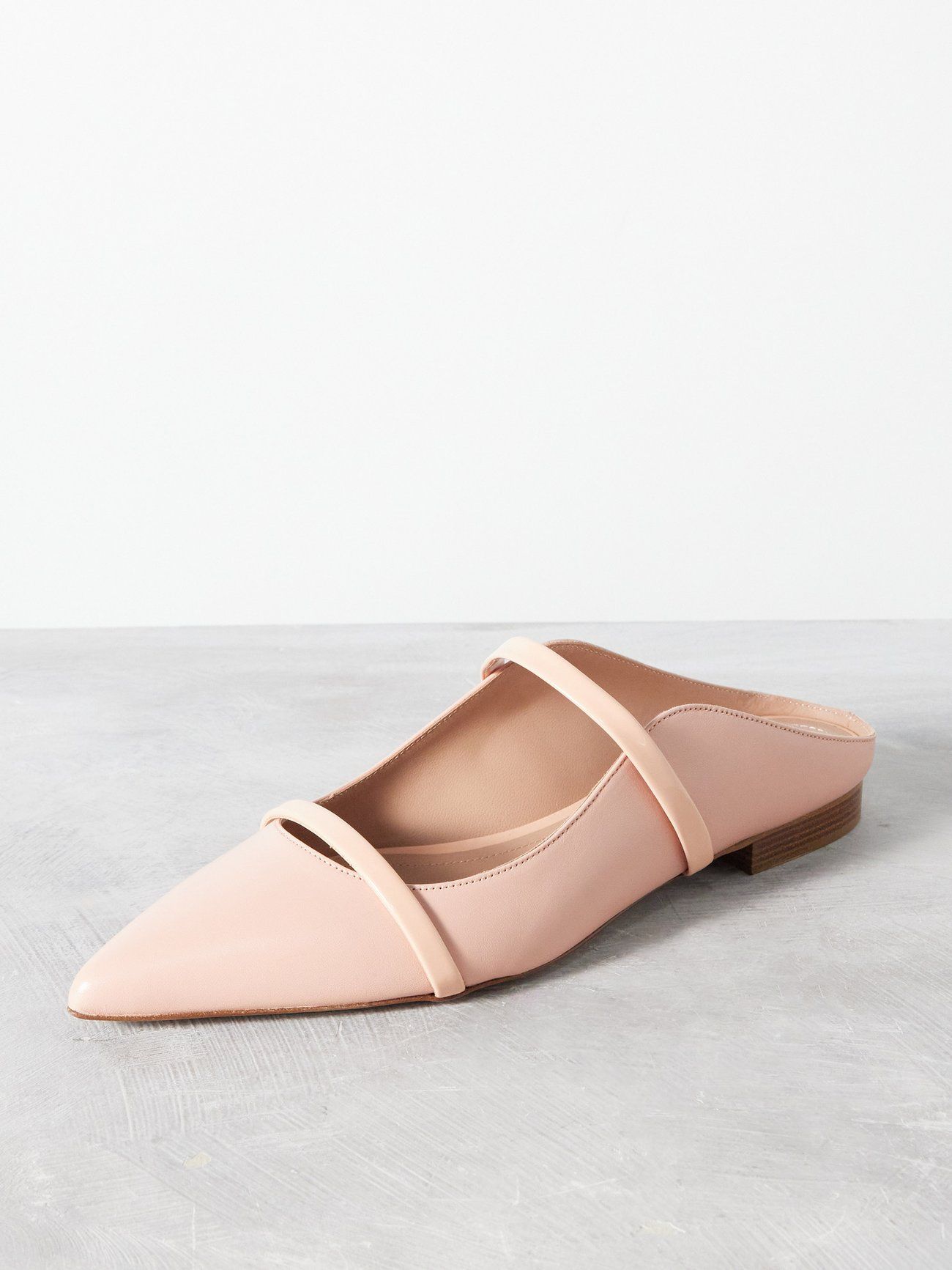 Pointed-Toe Flat Shoes Are the New Footwear Trend to Know | Who What Wear