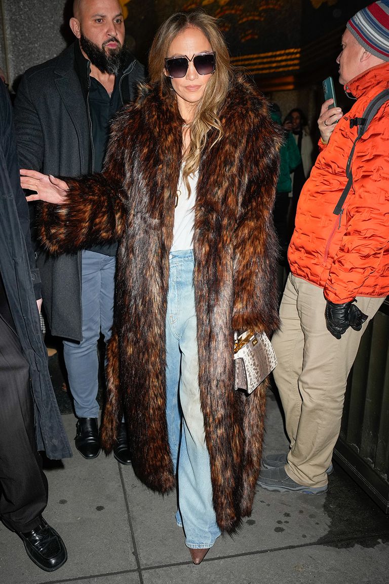 Jennifer Lopez Wore a Completely Sheer Top to SNL Studios | Who What Wear
