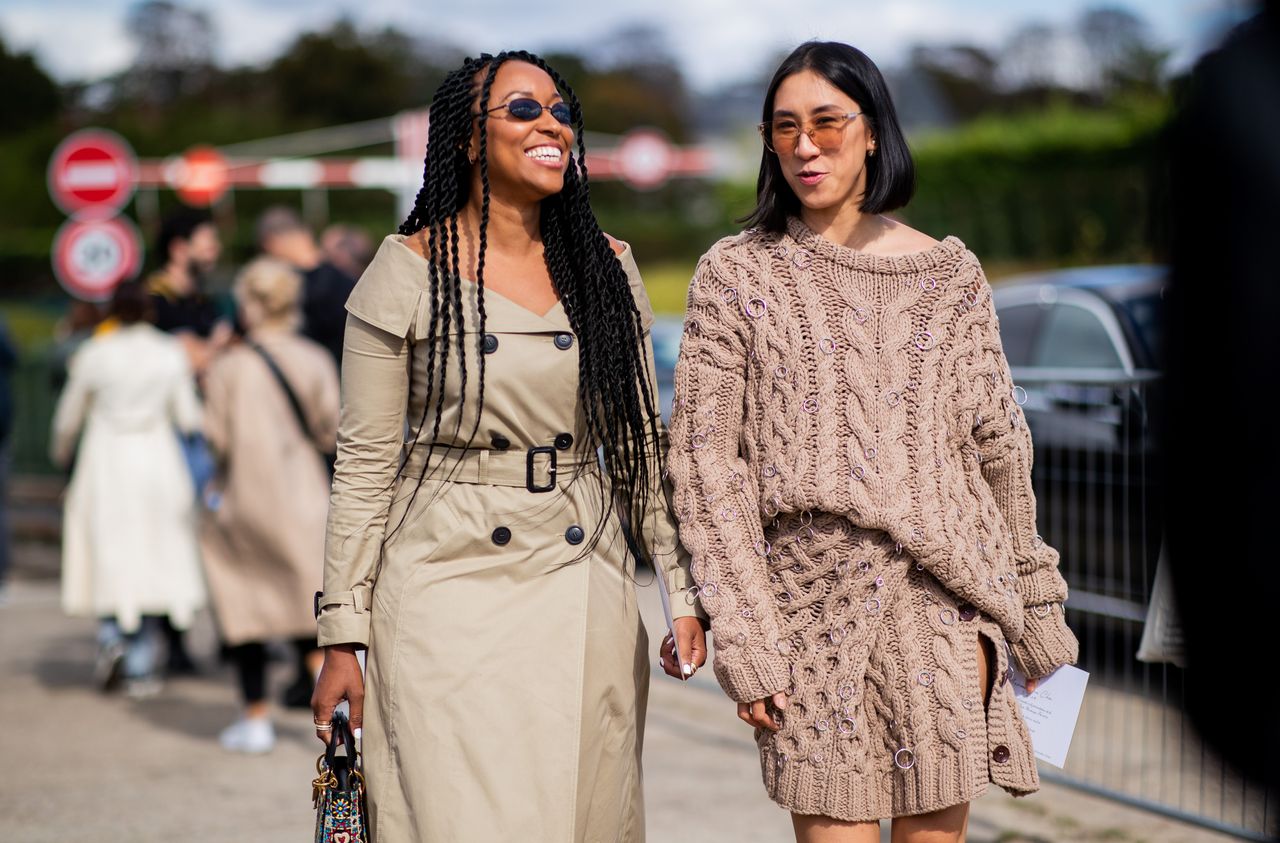 How to Tuck Your Shirt Like the Street Style Set | Who What Wear