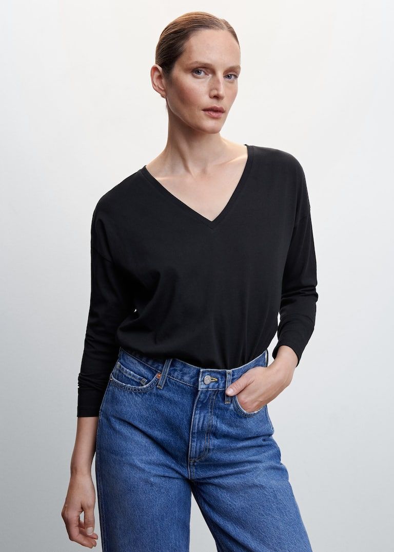 What Your Monthly Clothing Budget Should Be | Who What Wear