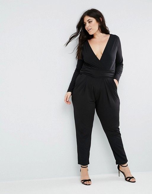 How to Wear the Plunging Neckline Trend | Who What Wear