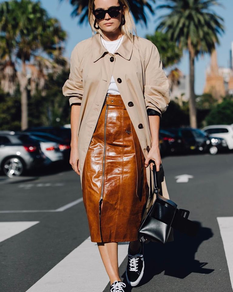 5 Ways to Wear a Leather Skirt for Summer | Who What Wear