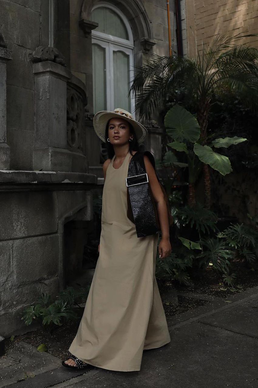 The 6 Best Wrinkle-Free Fabrics for Travel | Who What Wear