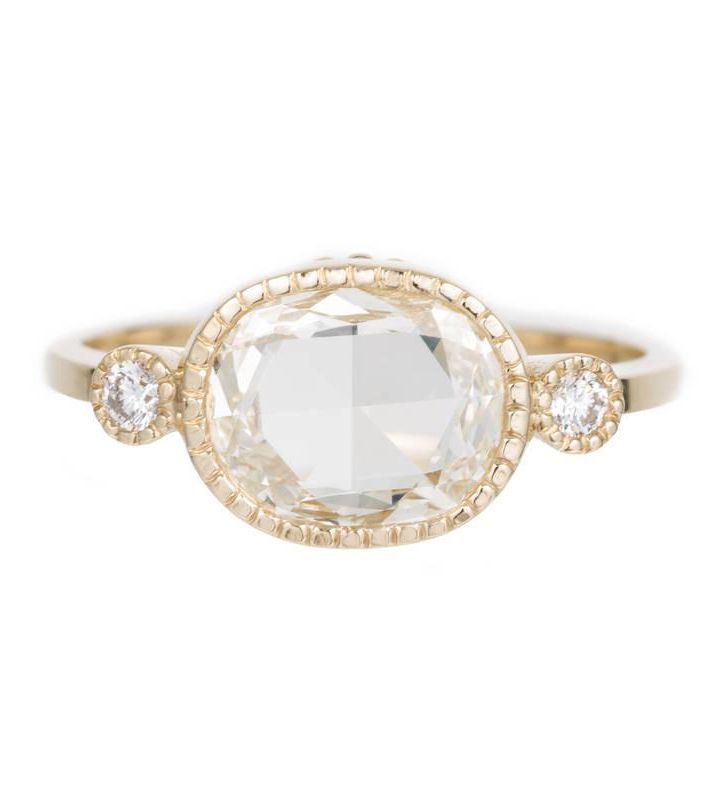 How to Make Your Engagement Ring Look Bigger | Who What Wear