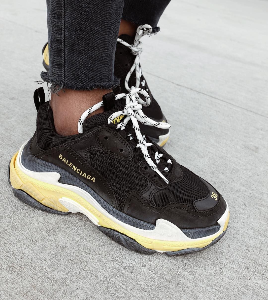 12 Facts About Shoes You Didn't Know—Until Now | Who What Wear