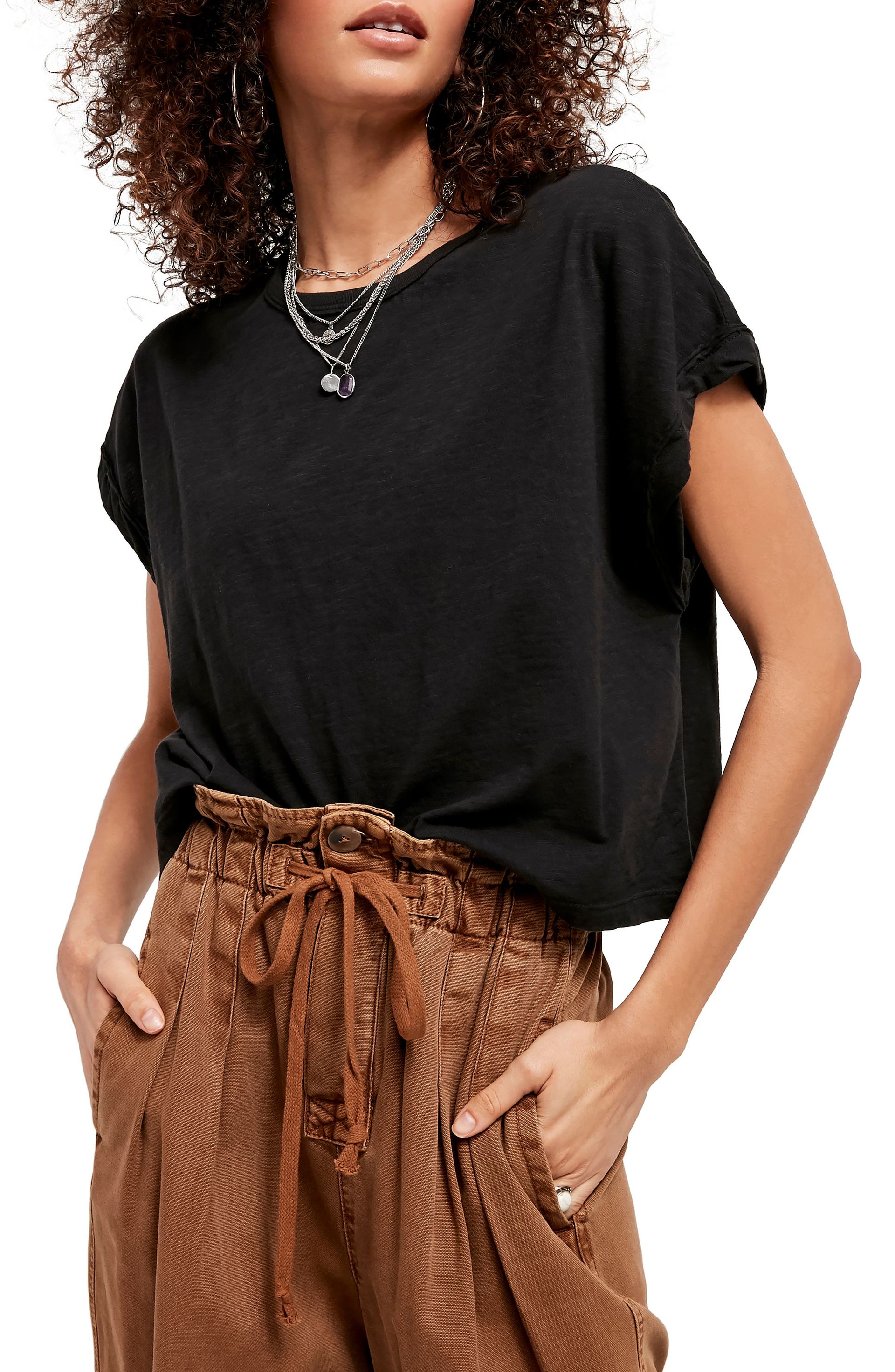 Survival Guide: How to Dress for Humid Weather | Who What Wear