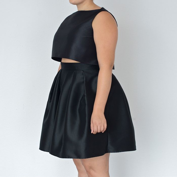 Meet the First Size 22 Model to EVER Be Signed to a Major Agency | Who ...