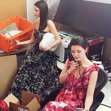 What It's Like to Be Anna Wintour's Assistant | Who What Wear