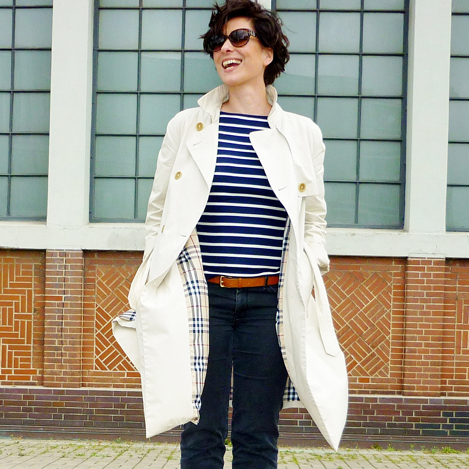 This Amazing Last-Minute Gift Will Make Your Friends More French | Who ...