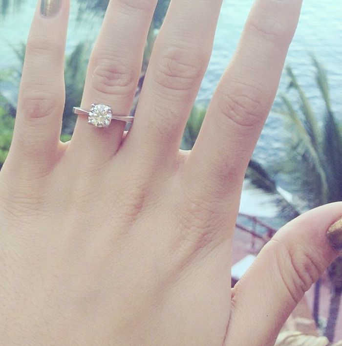 25 Real Life Proposal Stories That Are Insanely Adorable | Who What Wear