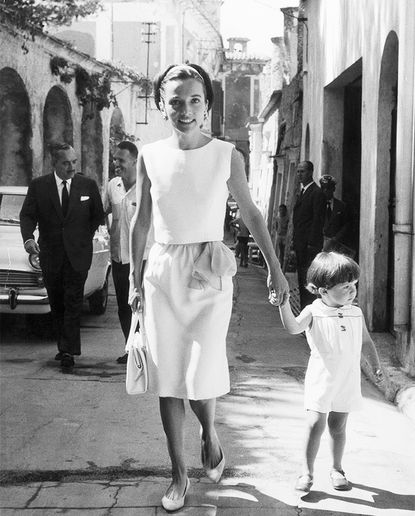 These Vintage Pics Prove Lee Radziwill Has Style in Spades | Who What Wear