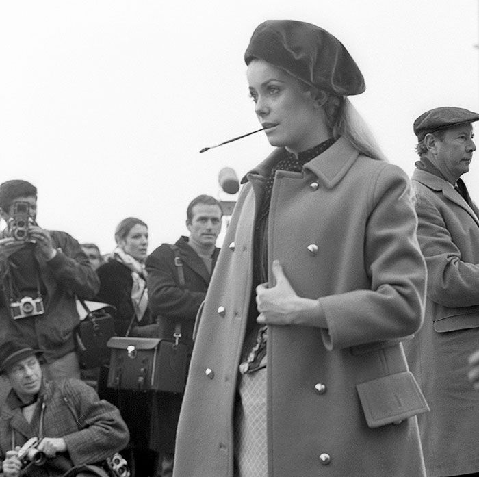 How to Wear a Beret: 7 Stylish Beret Outfits | Who What Wear