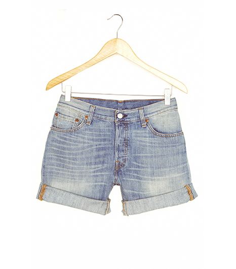How To Make Your Own Cutoffs--An Editor's Diary | Who What Wear