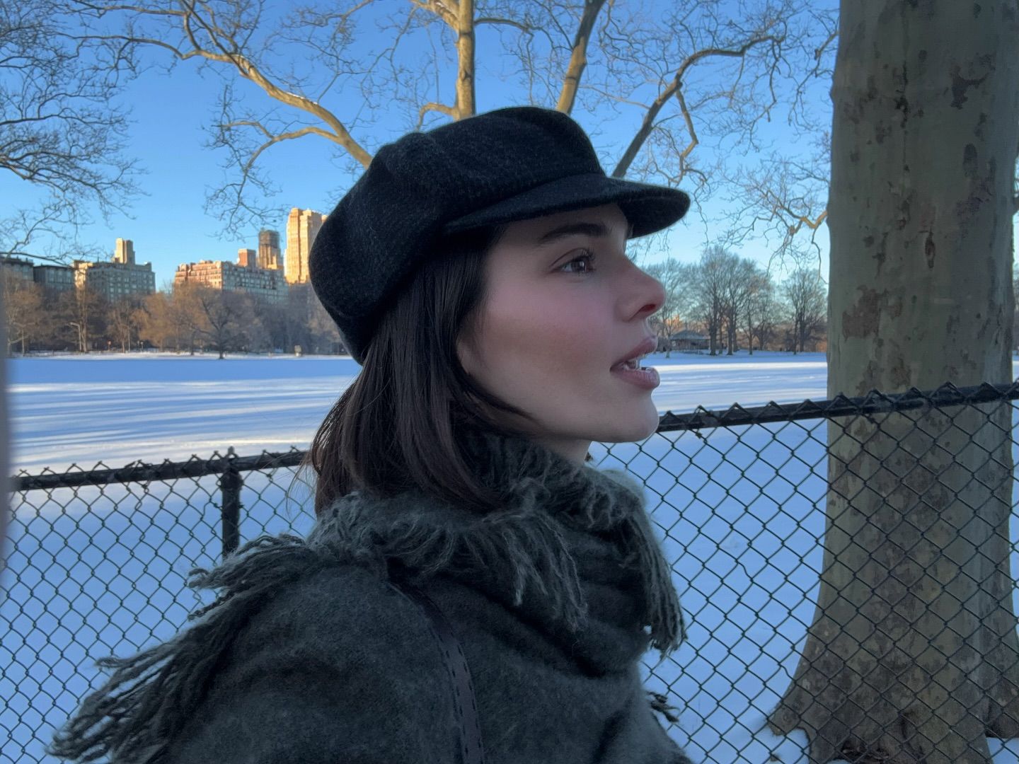 Kendall Jenner Wore This Polarizing 2000s Accessory Trend | Who What Wear