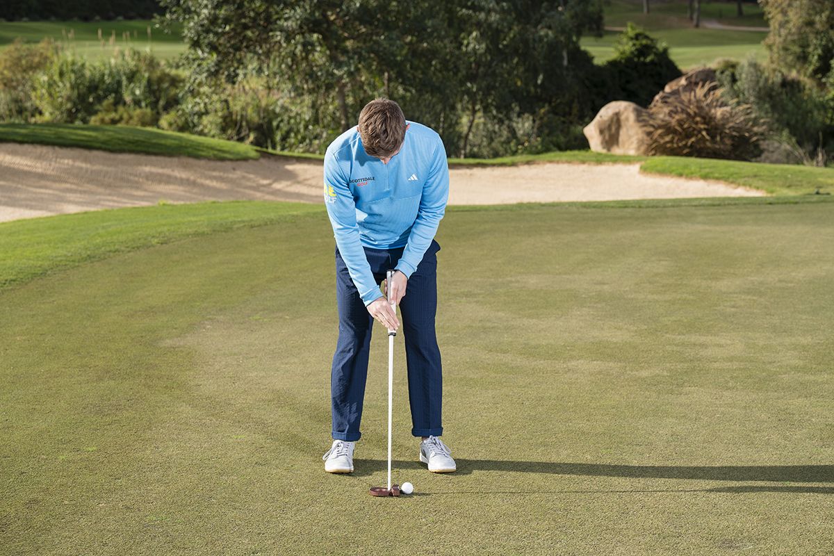 Claw Grip For Putting: How It Works And Why Many Pros Use It | Golf Monthly