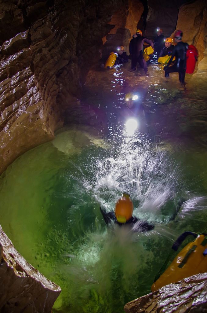 Astronauts Explore Caves in Mock Space Mission (Photos) | Space