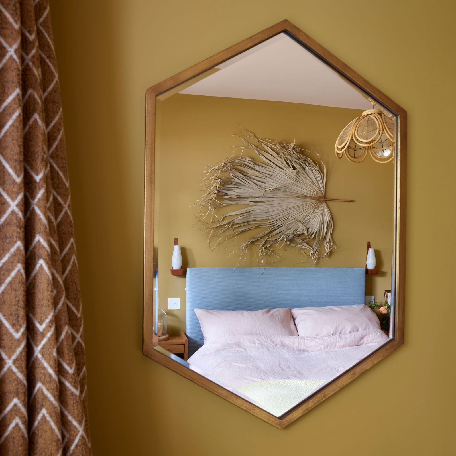 How to clean mirrors without streaks: make your mirrors sparkle | Ideal ...