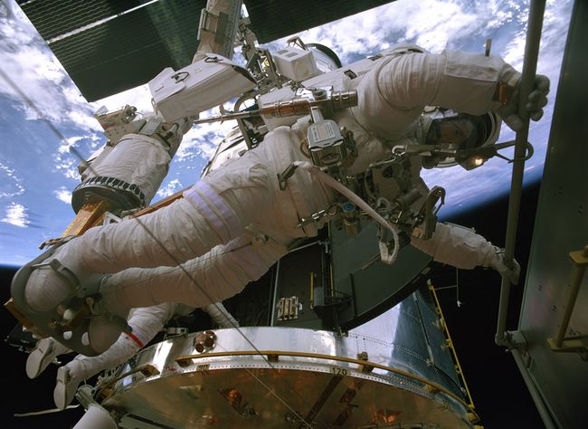 Photos: IMAX Cameras in Space | Space