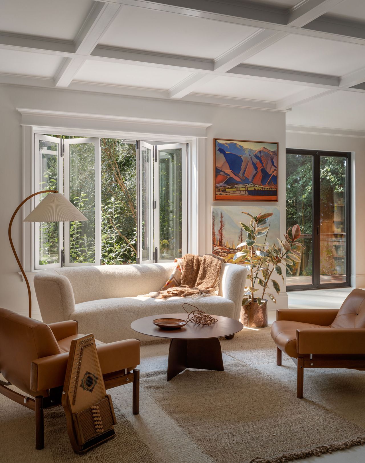 6 tricks to make your windows look bigger from interior designers ...