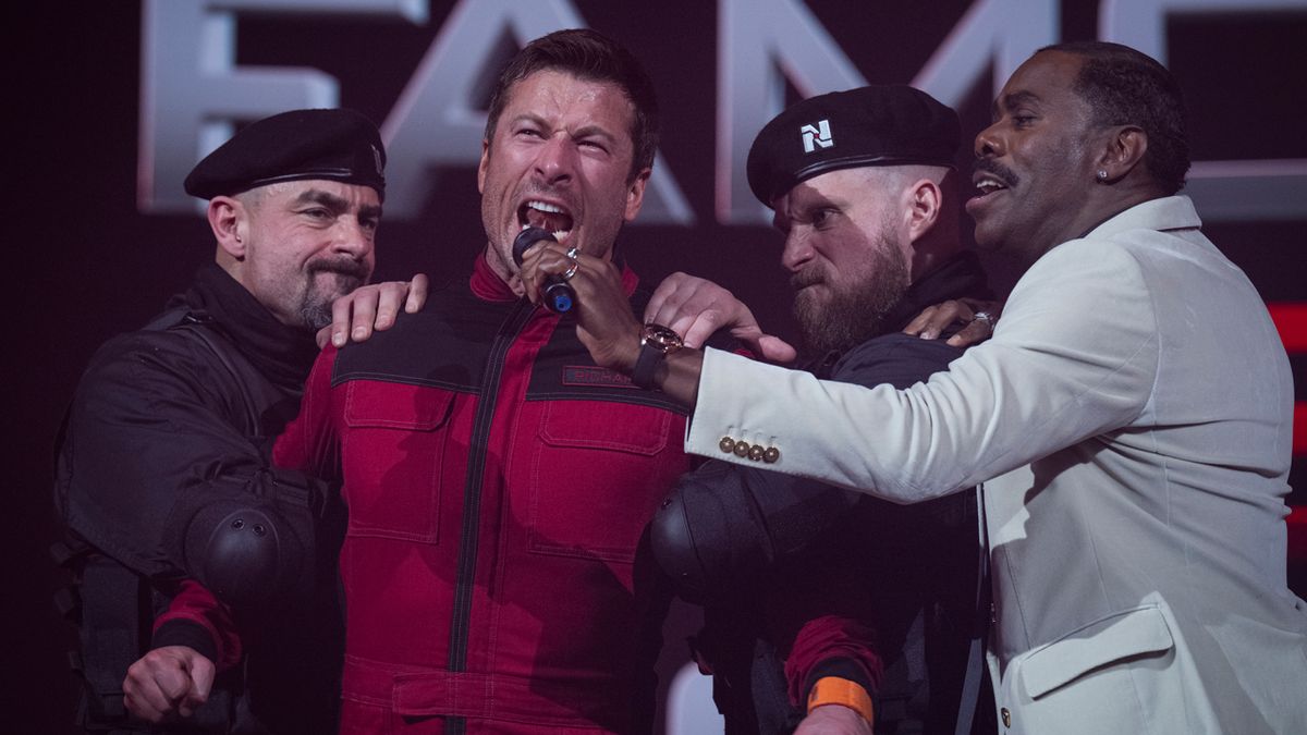 The Running Man Massively Changes The Ending Of Stephen King's Story ...