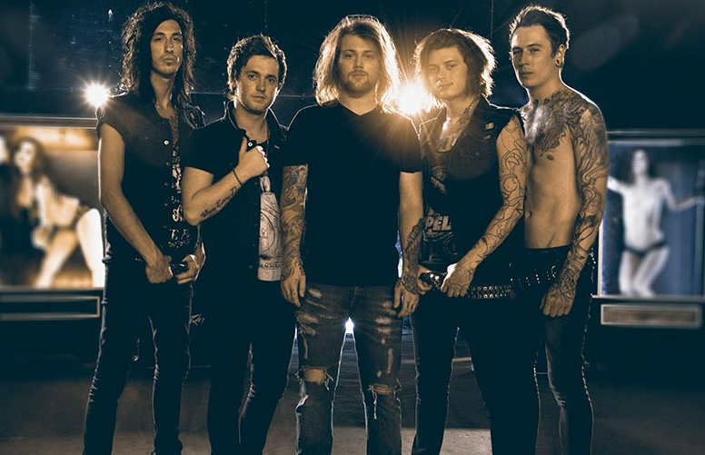 Asking Alexandria Premiere "Killing You" Music Video | Guitar World