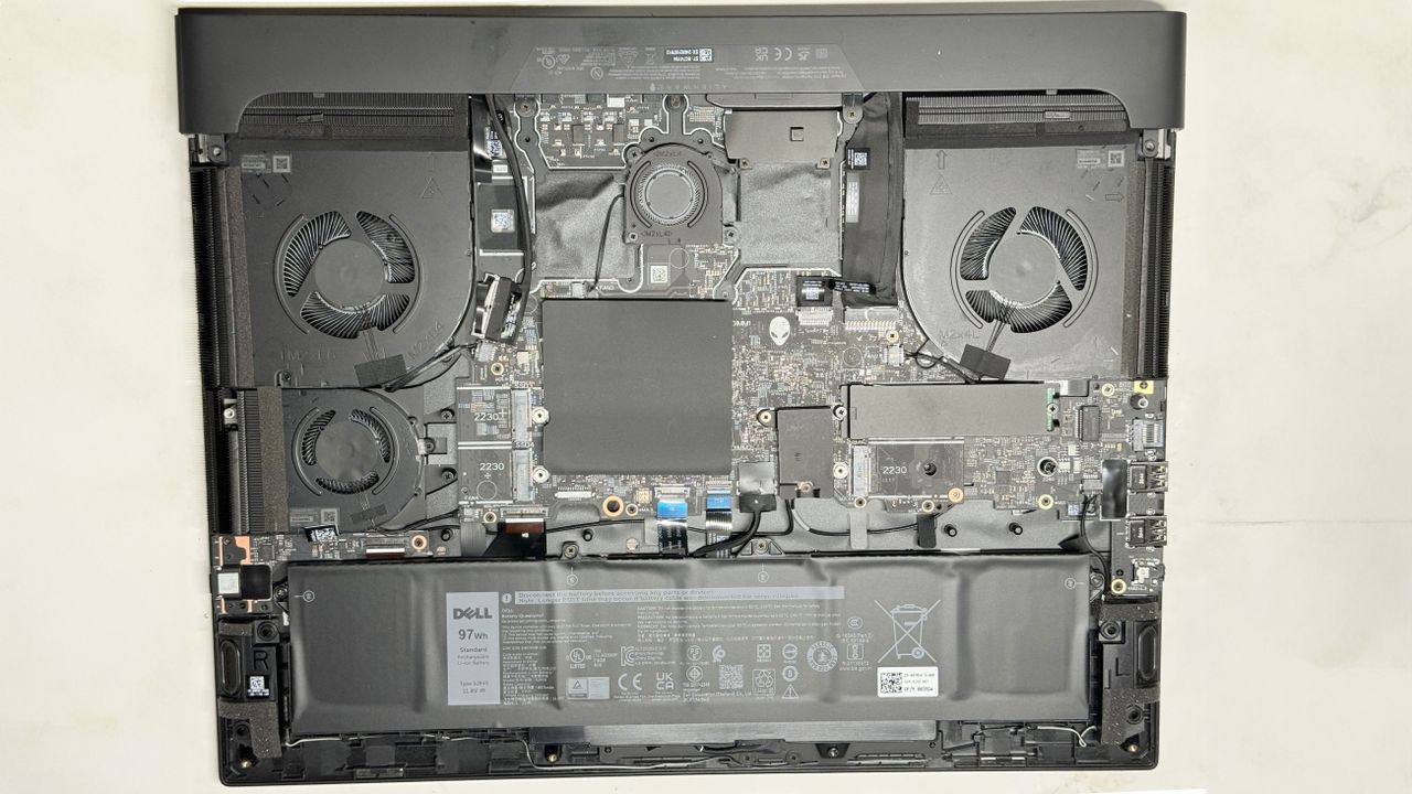 Alienware M18 R2 review: luggable gaming laptop has power to spare | T3