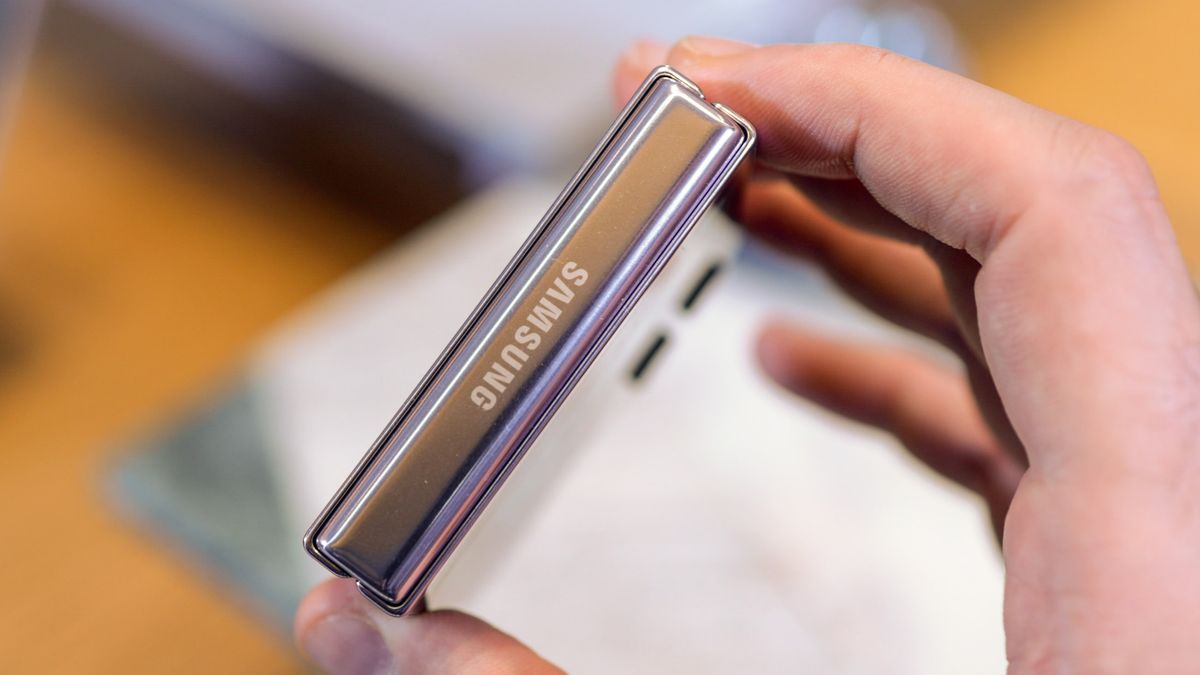Samsung Galaxy Z Flip 5 review: a punchy flex | Digital Camera World
